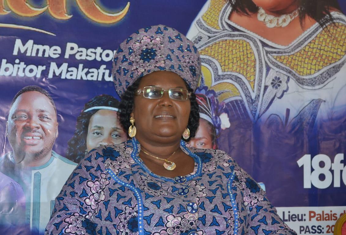 Togo : Encore un nouveau ‘’bébé’’ pour l’artiste Madame Abitor Makafui ...
